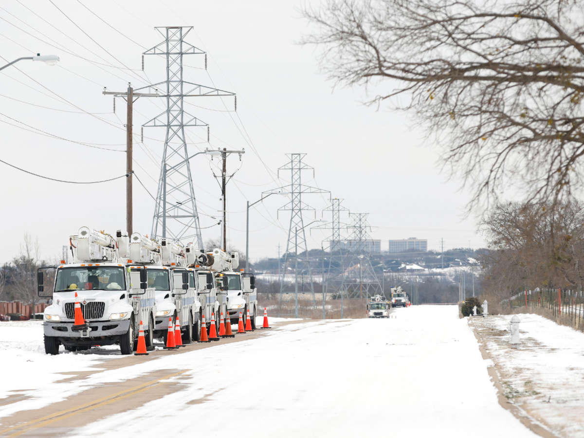 Texas’ Power Crisis Has Turned Into a Disaster That Parallels Hurricane ...