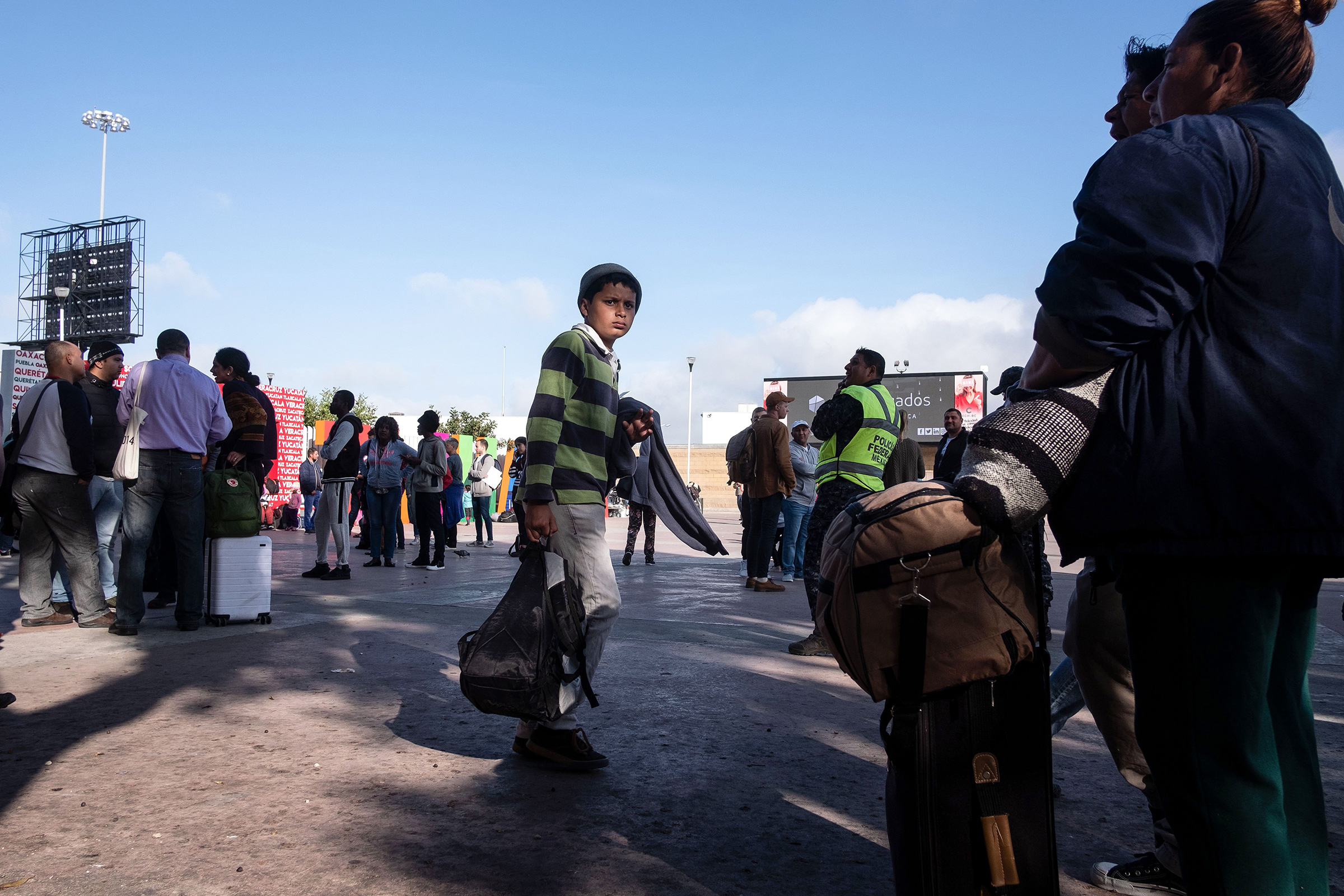 Right-Wing Supreme Court Allows Trump Asylum Ban to Take Effect | Truthout