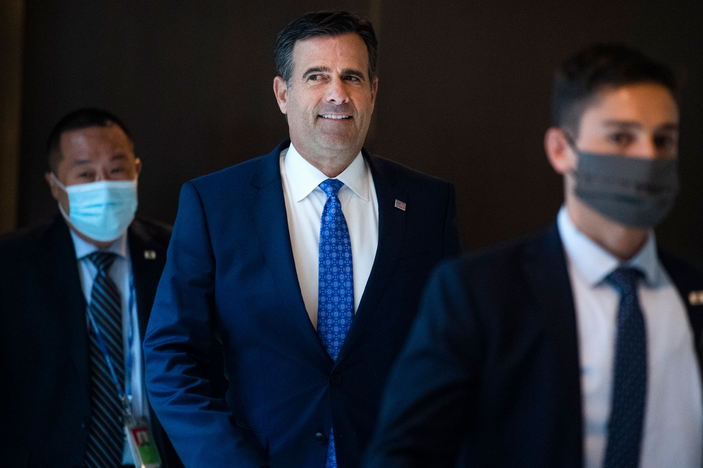 Intelligence Officials Scale Back Election Security Briefings Ahead of ...