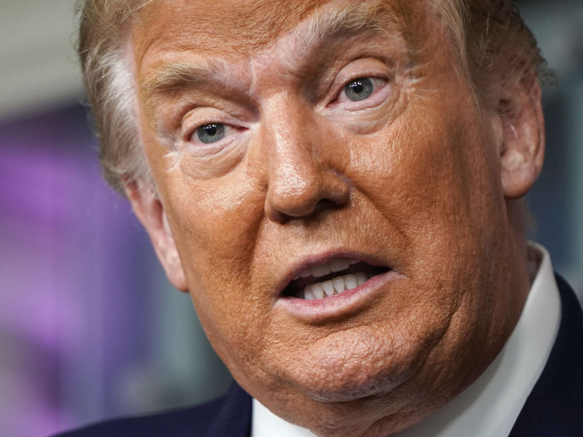 Trump Salary Donation Was 0.1 Percent of Reported $1.6 Billion He Made ...