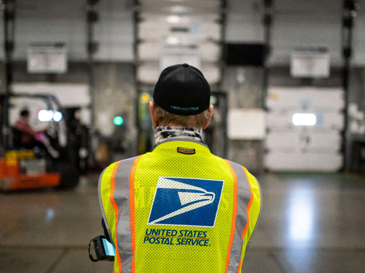 New Bill Scraps Mandate Forcing USPS to Prefund Pensions Decades in ...