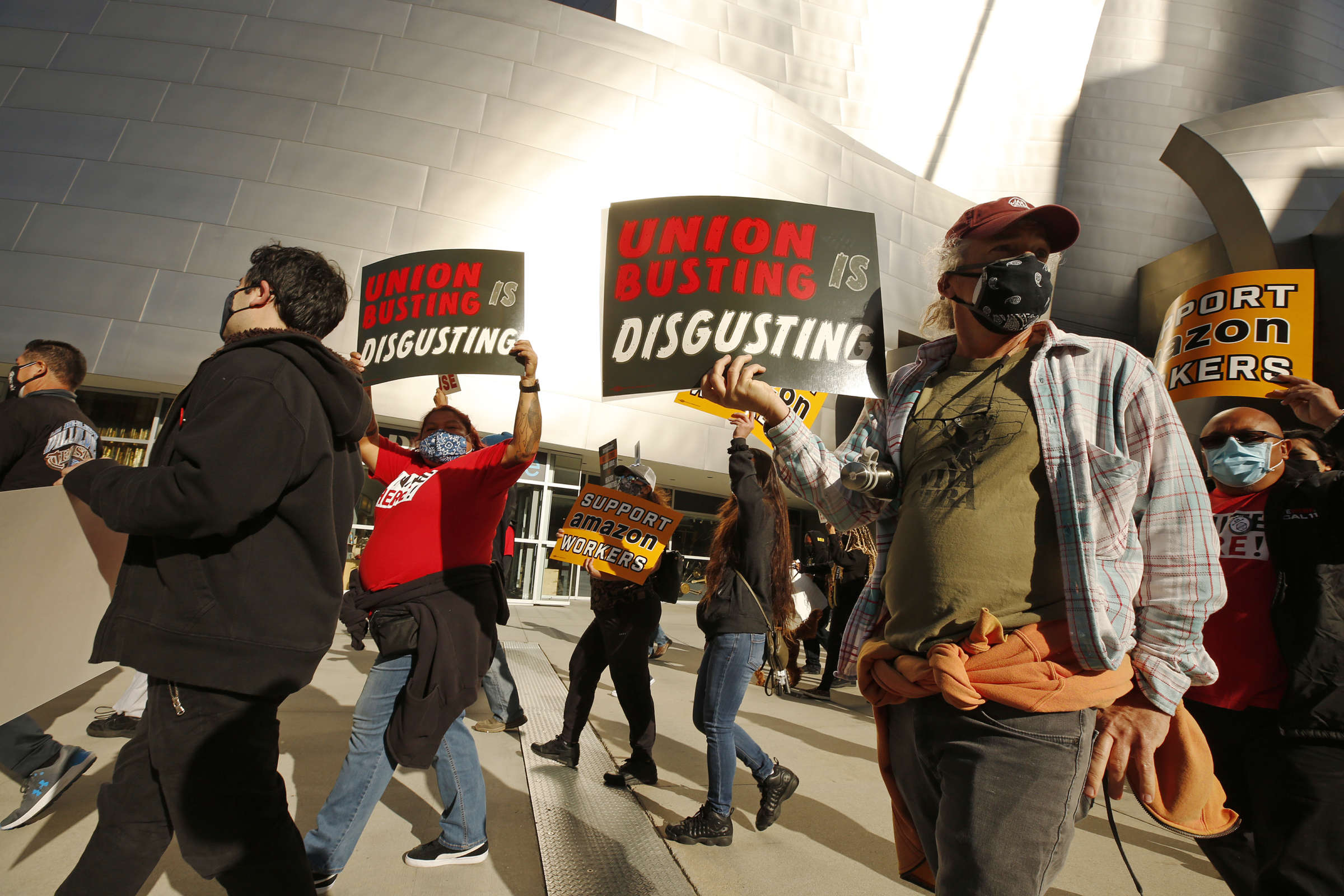 NLRB Is Reviewing a Rule Change That Has Helped Bosses Bust Unions for ...