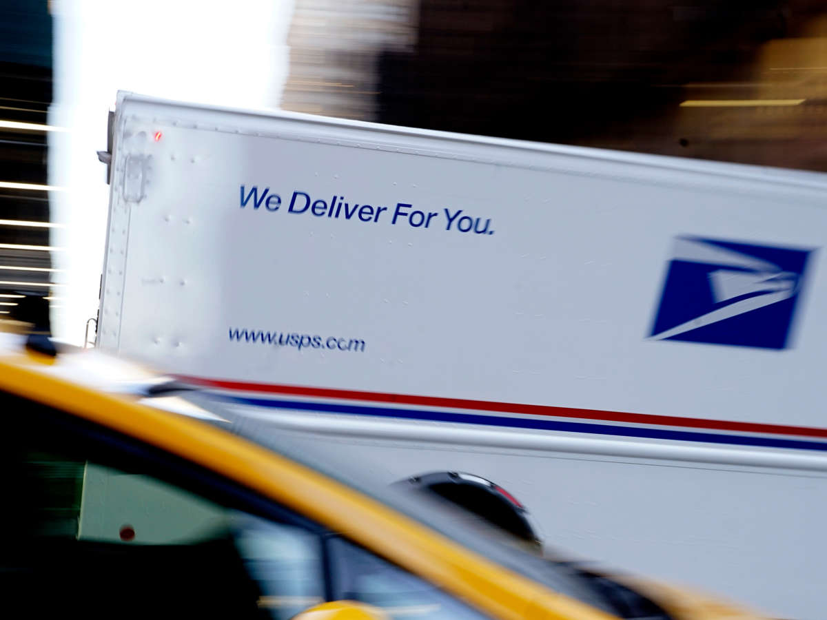 Postal Workers Defend USPS Against DOGE Attack | Truthout