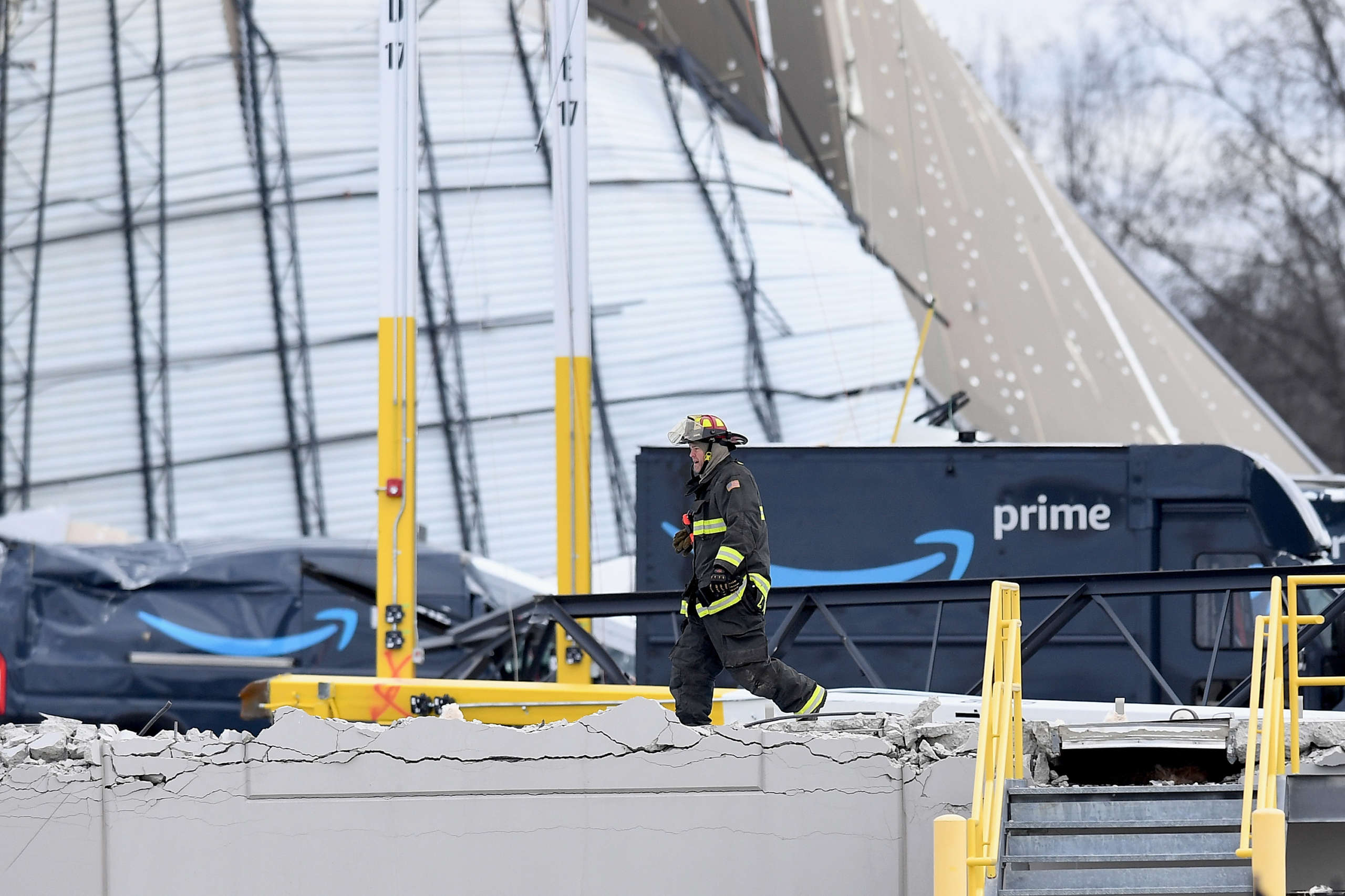 Amazon’s “Inadequate” Safety Rules Put Thousands at Risk, AOC and ...