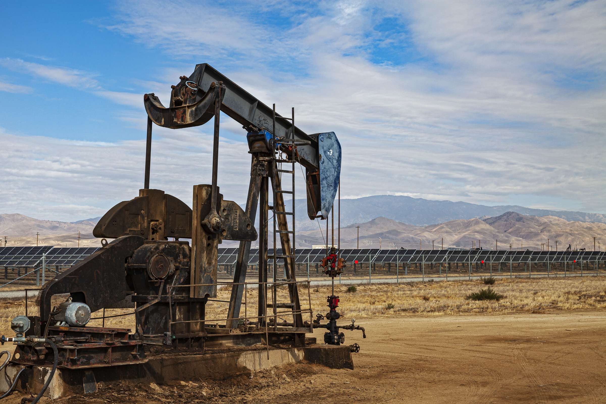 Oil Companies Claim They’re Going Green — But Their Investments Show ...