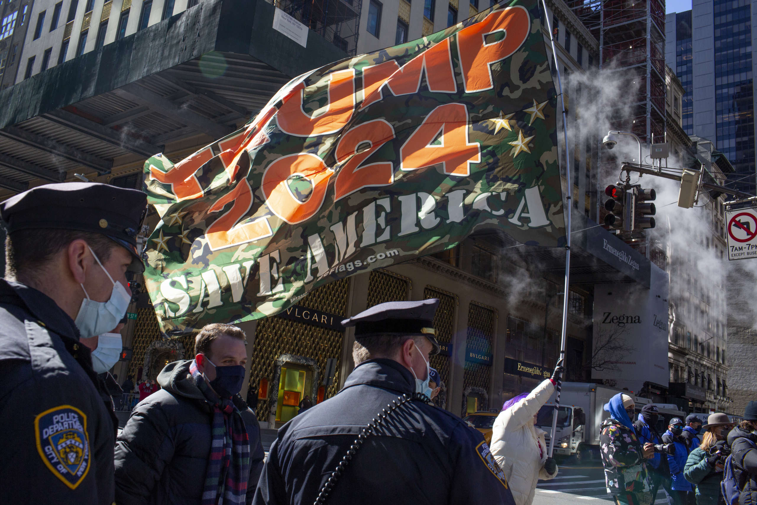 Armed Vigilantes in Arizona Are Just the Tip of the Voter-Intimidation ...