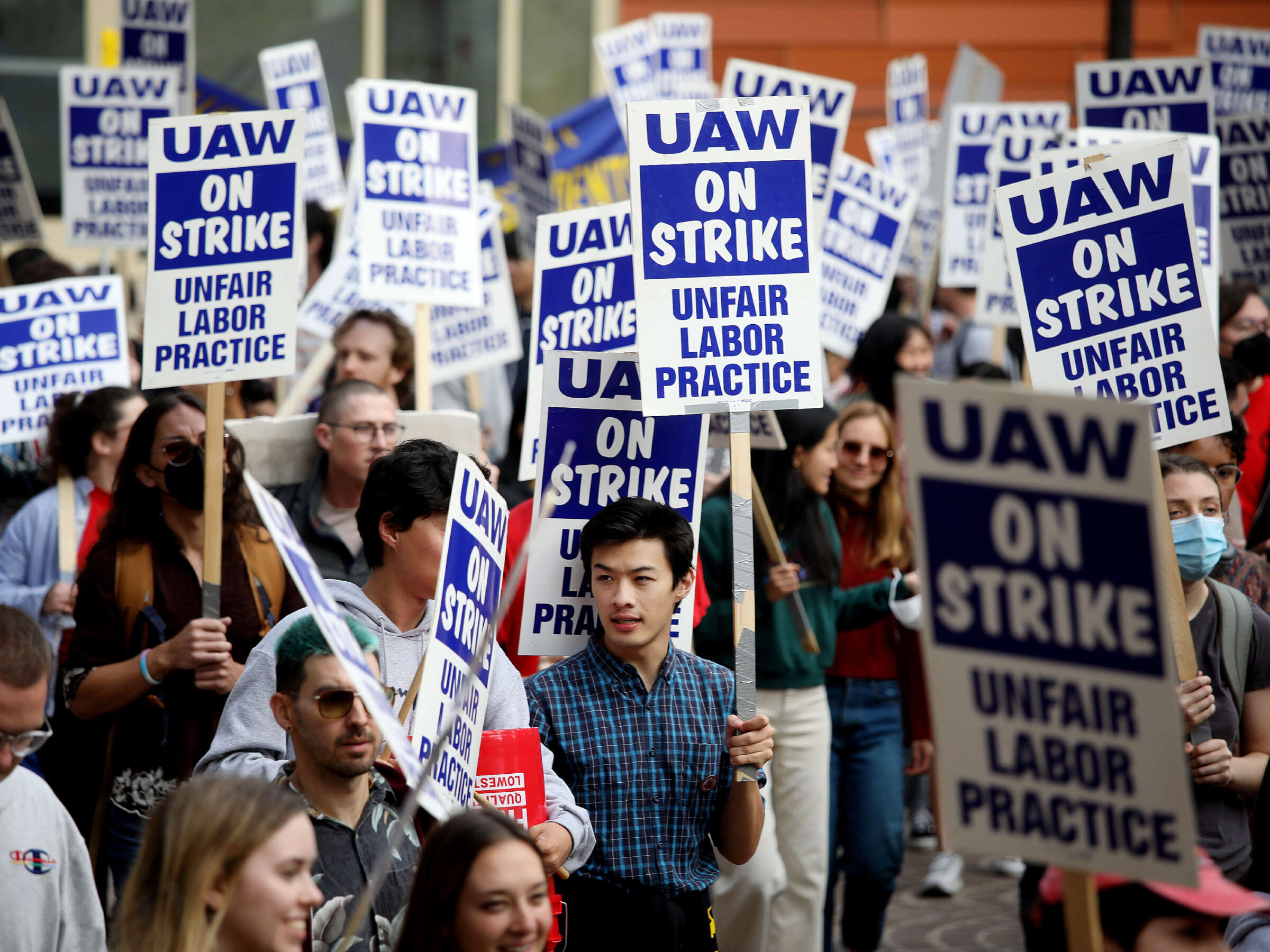 Workers Celebrate as Adjunct Strike Ends at The New School After Deal ...