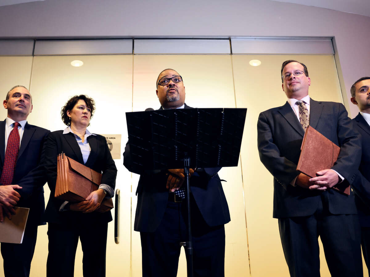 Louisiana Communities Organize to Defend Libraries From Far Right ...