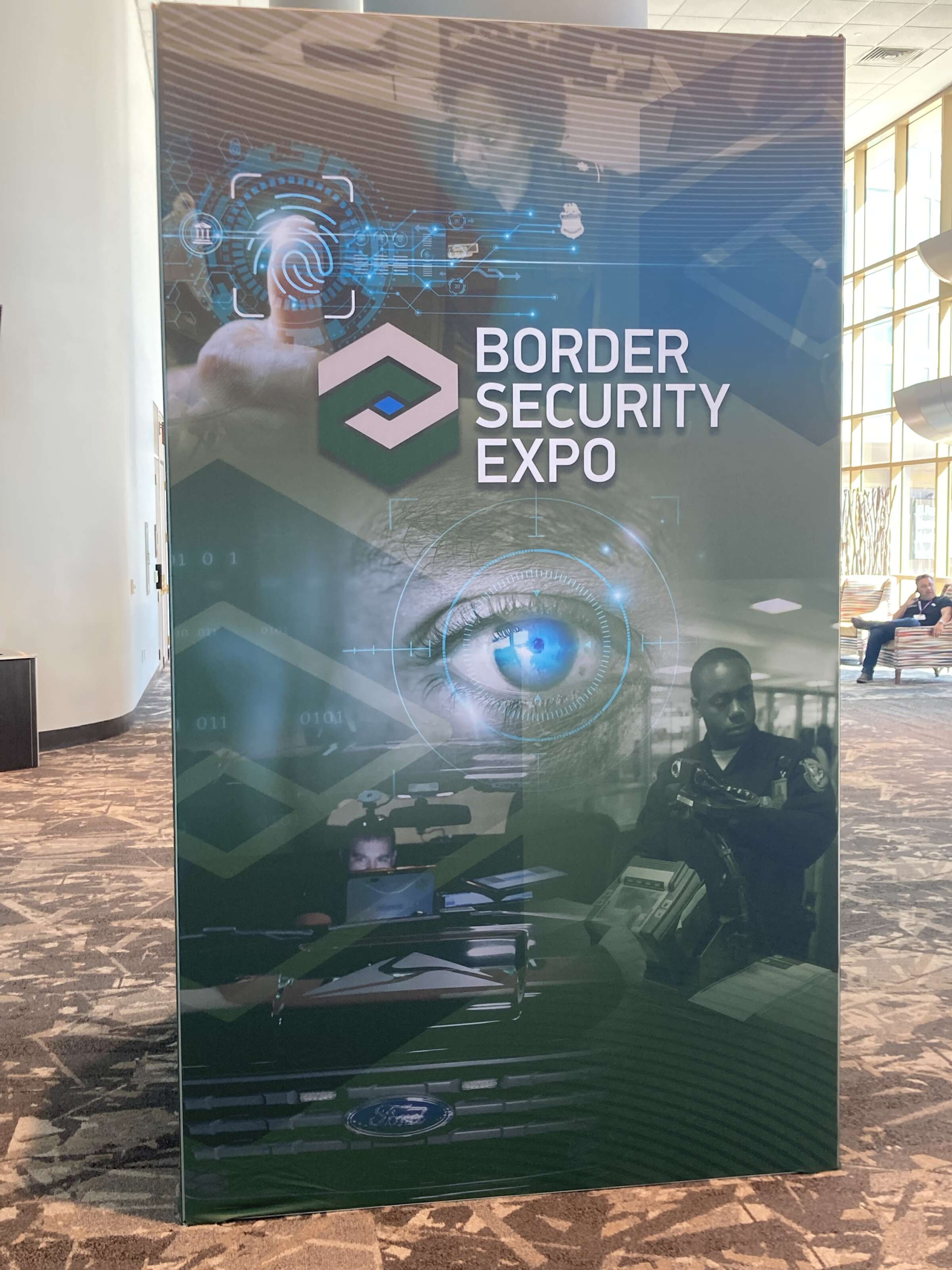 Border Industry Peddles Robot Dogs and AI Surveillance Amid End of Title 42 | Truthout