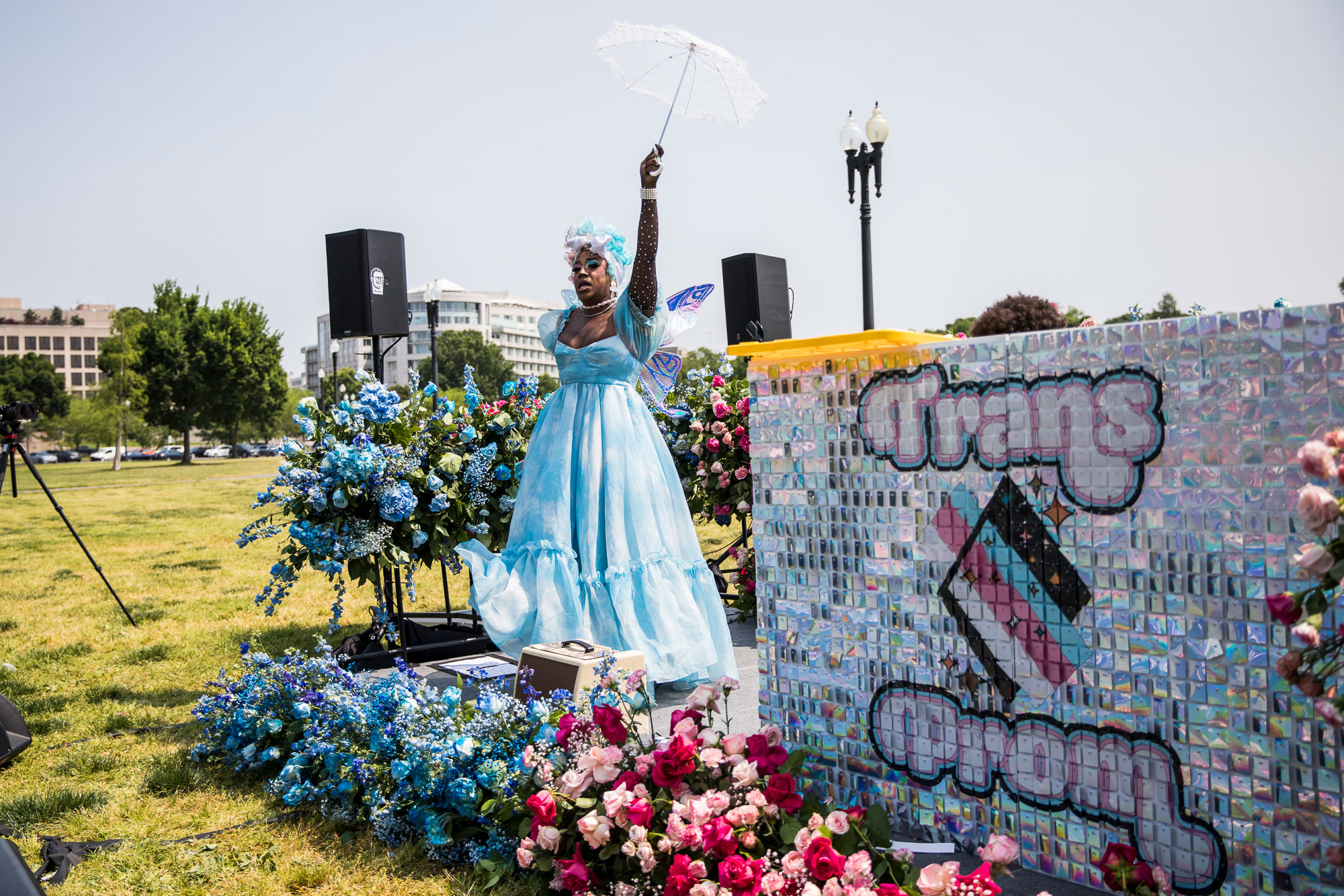Trans Youth Held a Prom Outside the US Capitol. It Sparkled With Joy ...