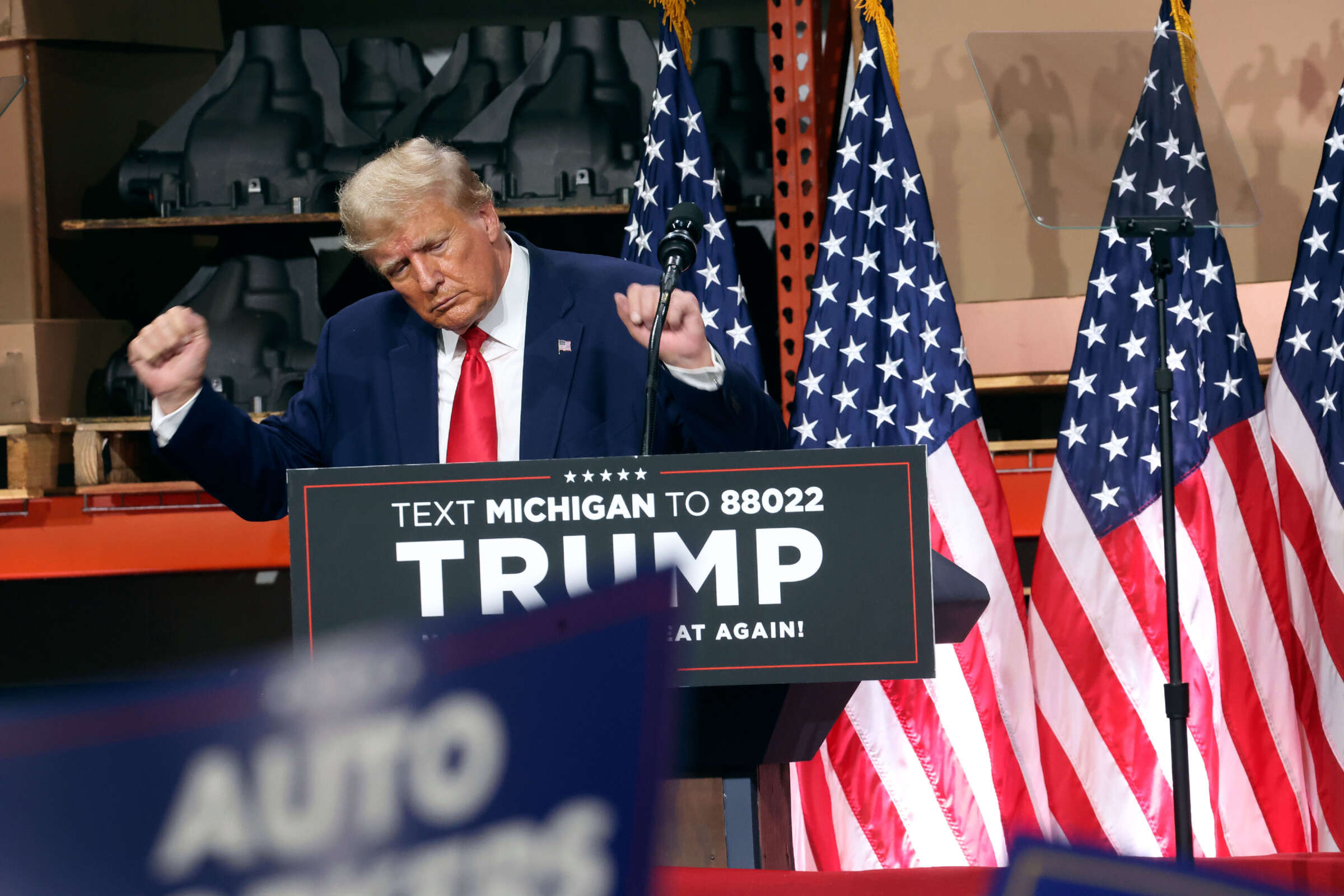 “Unions for Trump” Signholder at Trump Rally Admitted They’re Not a ...