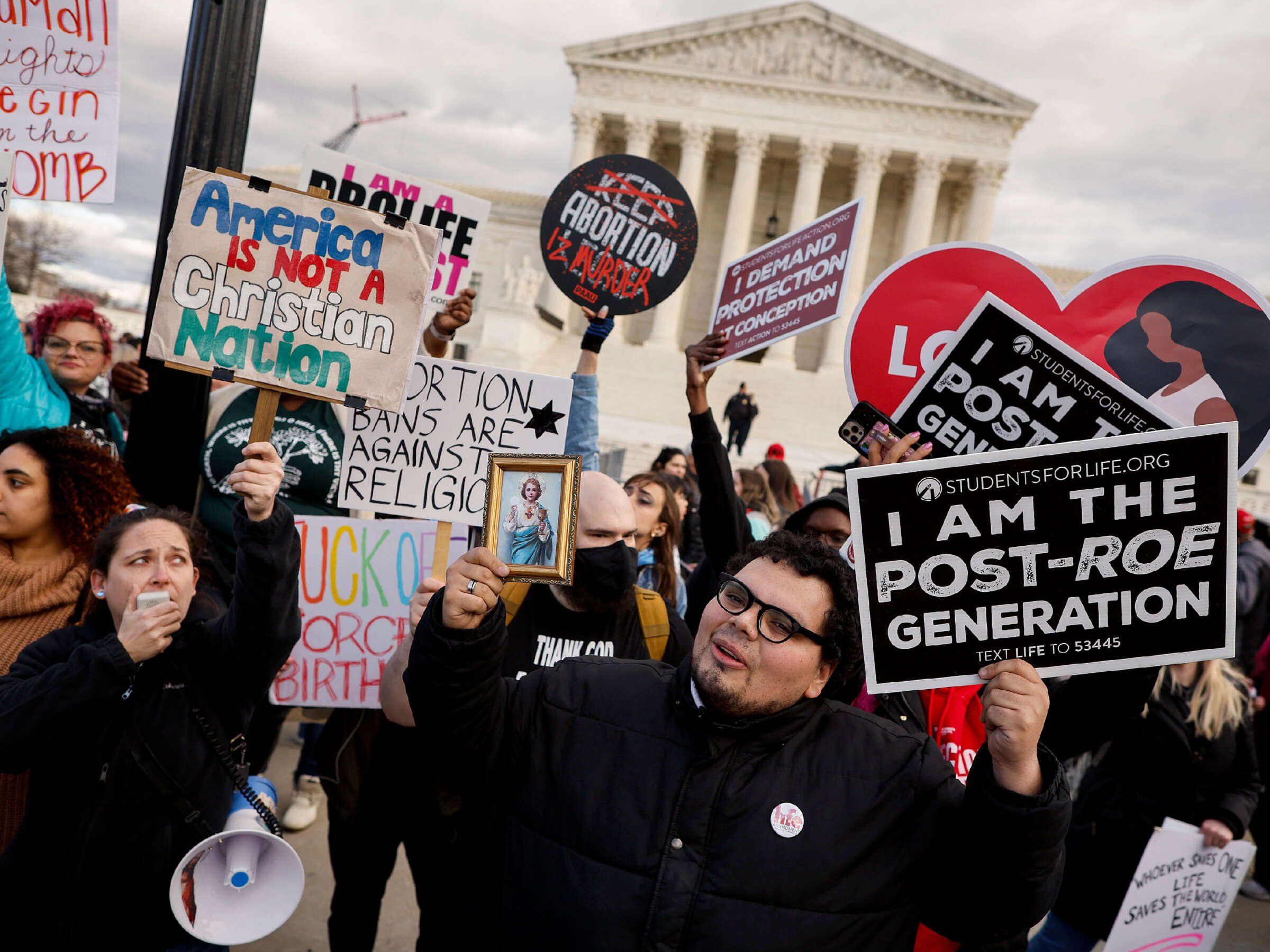SCOTUS Ruling Allows Texas to Deputize Citizens as Anti-Abortion Police ...