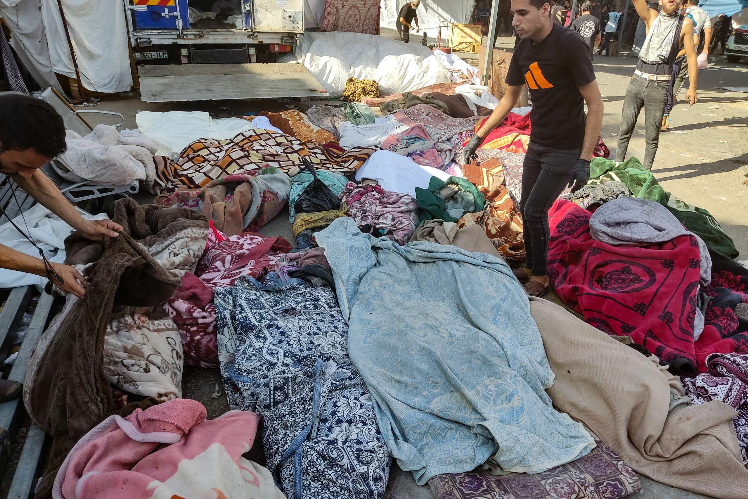 Over 50 Bodies Pulled From Rubble of Gaza School Bombed Amid Israeli ...