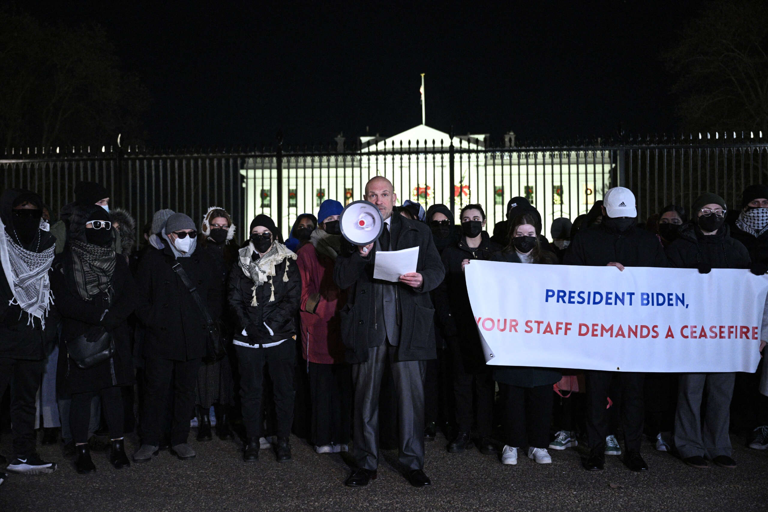 Biden Staffers Hold Historic Vigil Outside White House Calling for ...