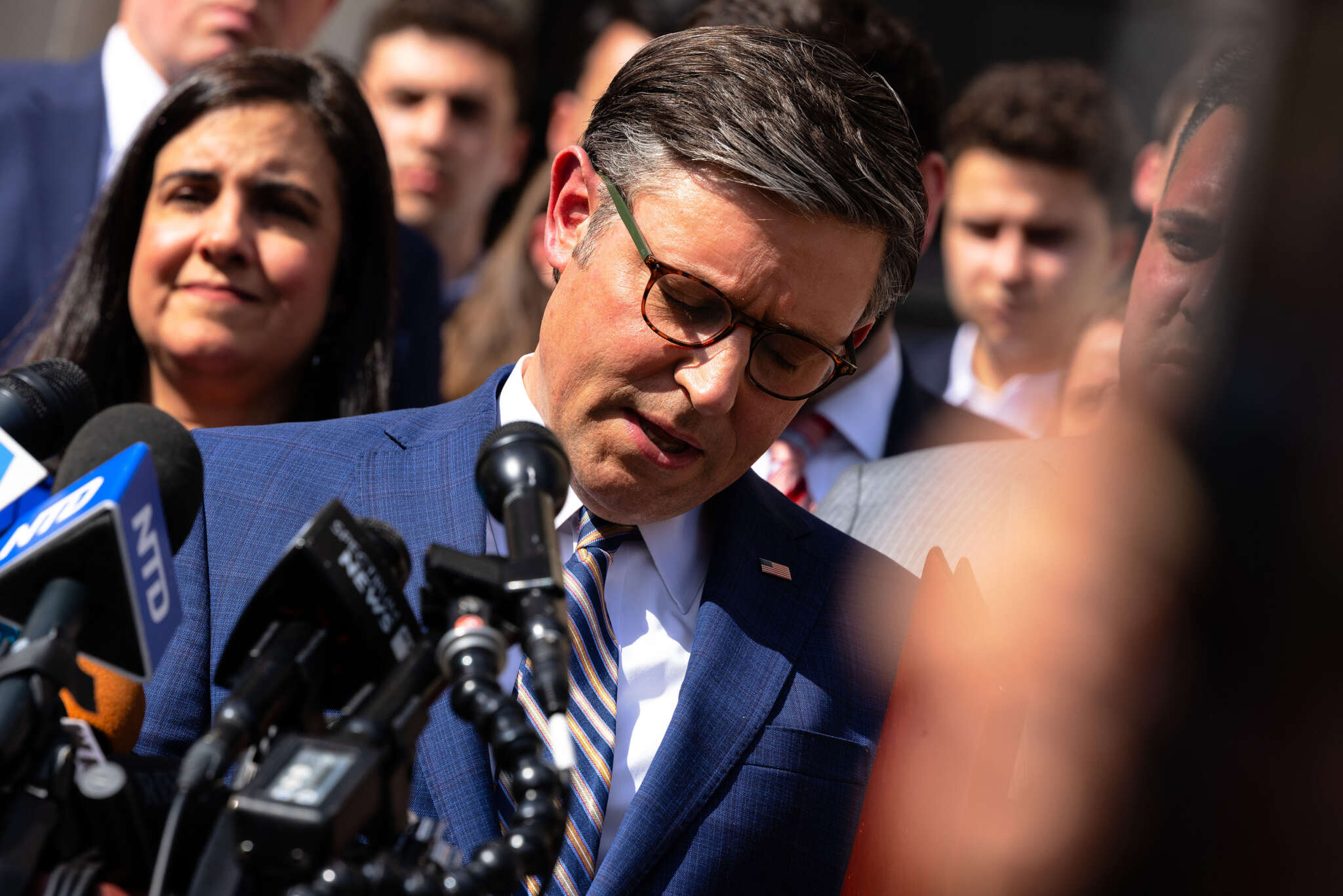 Dozens of Dems Say They’ll Vote Against Motion to Vacate Speaker Mike ...