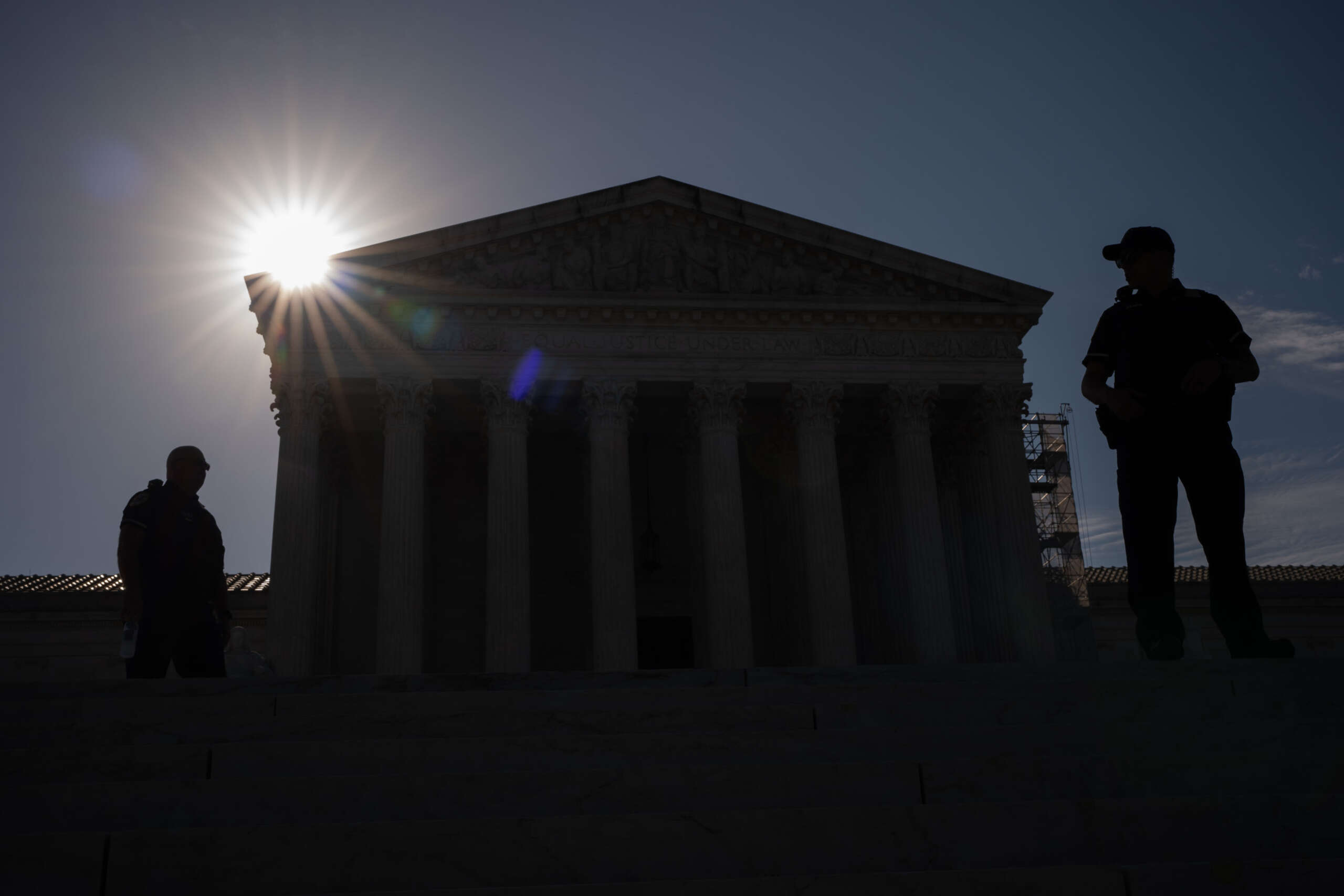 7 in 10 Americans Want SCOTUS to Be Subject to Investigation Over ...