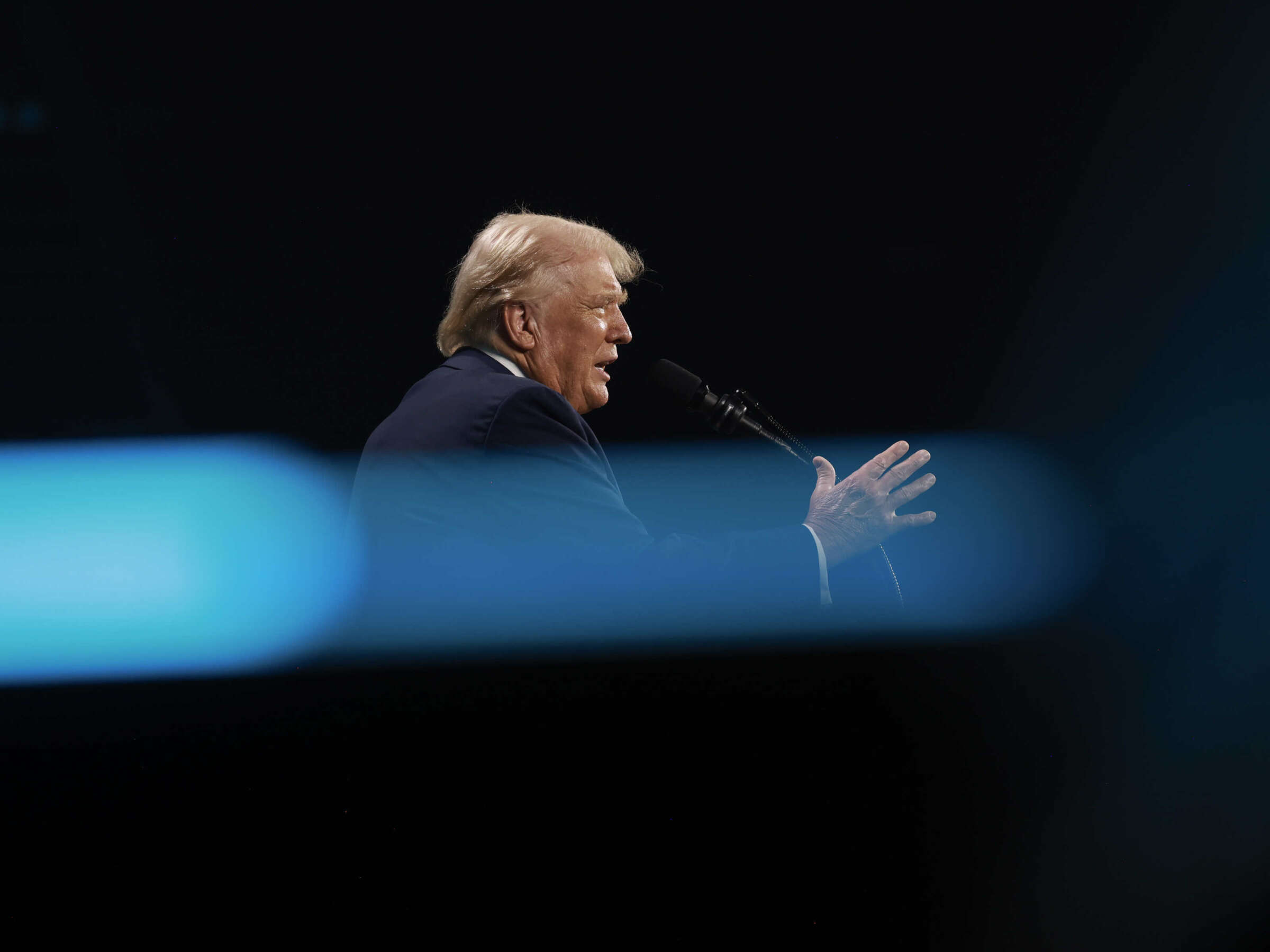 Trump Threatens Comcast After Seth Meyers Makes Jokes About Him | Truthout