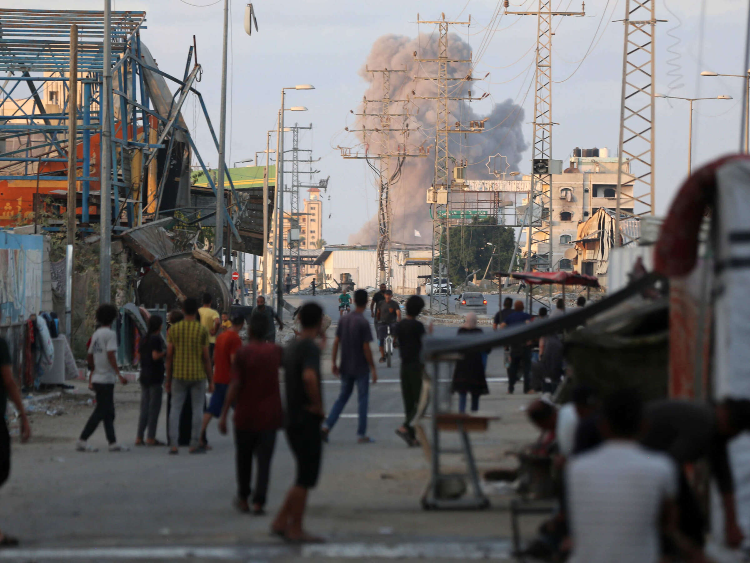 Bernie Sanders’s Vote on Gaza Genocide Forces Senators to Go on the ...