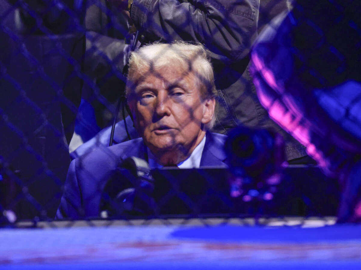 Trump Threatens Comcast After Seth Meyers Makes Jokes About Him | Truthout