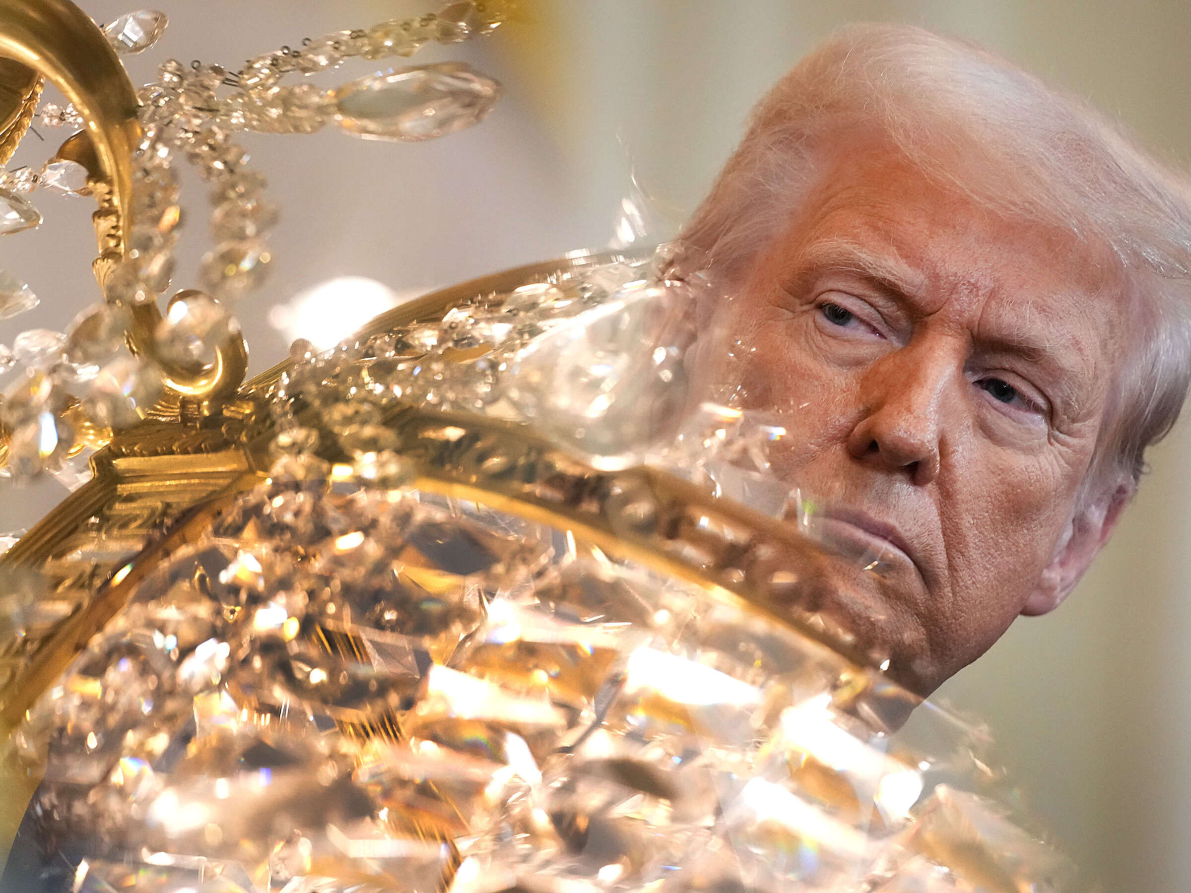 Trump Administration Seizes Control Over White House Press Pool in ...