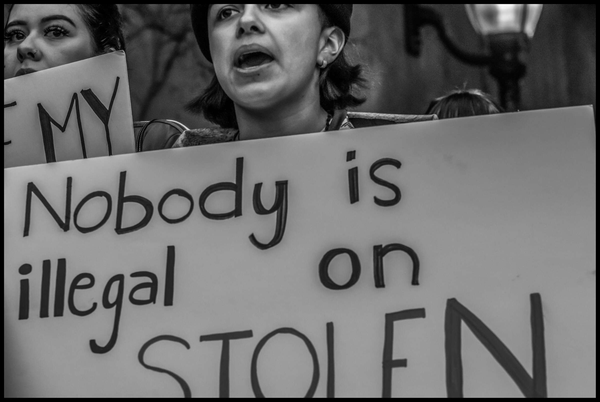 Mexican Communities in US Rise in Protest Against Trump’s Deportation ...