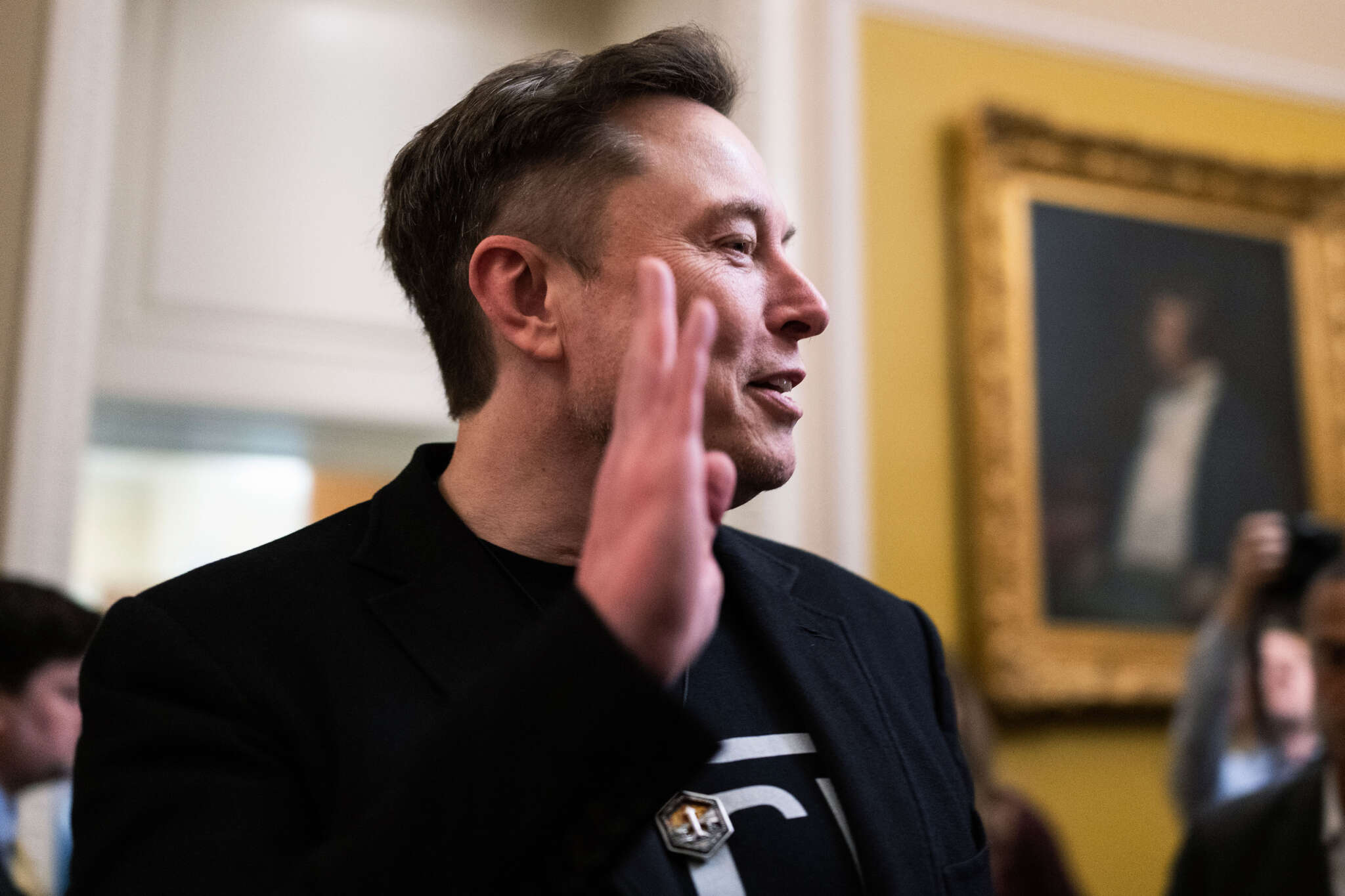 Elon Musk Donates to GOP Lawmakers After They Back His Calls to Impeach ...