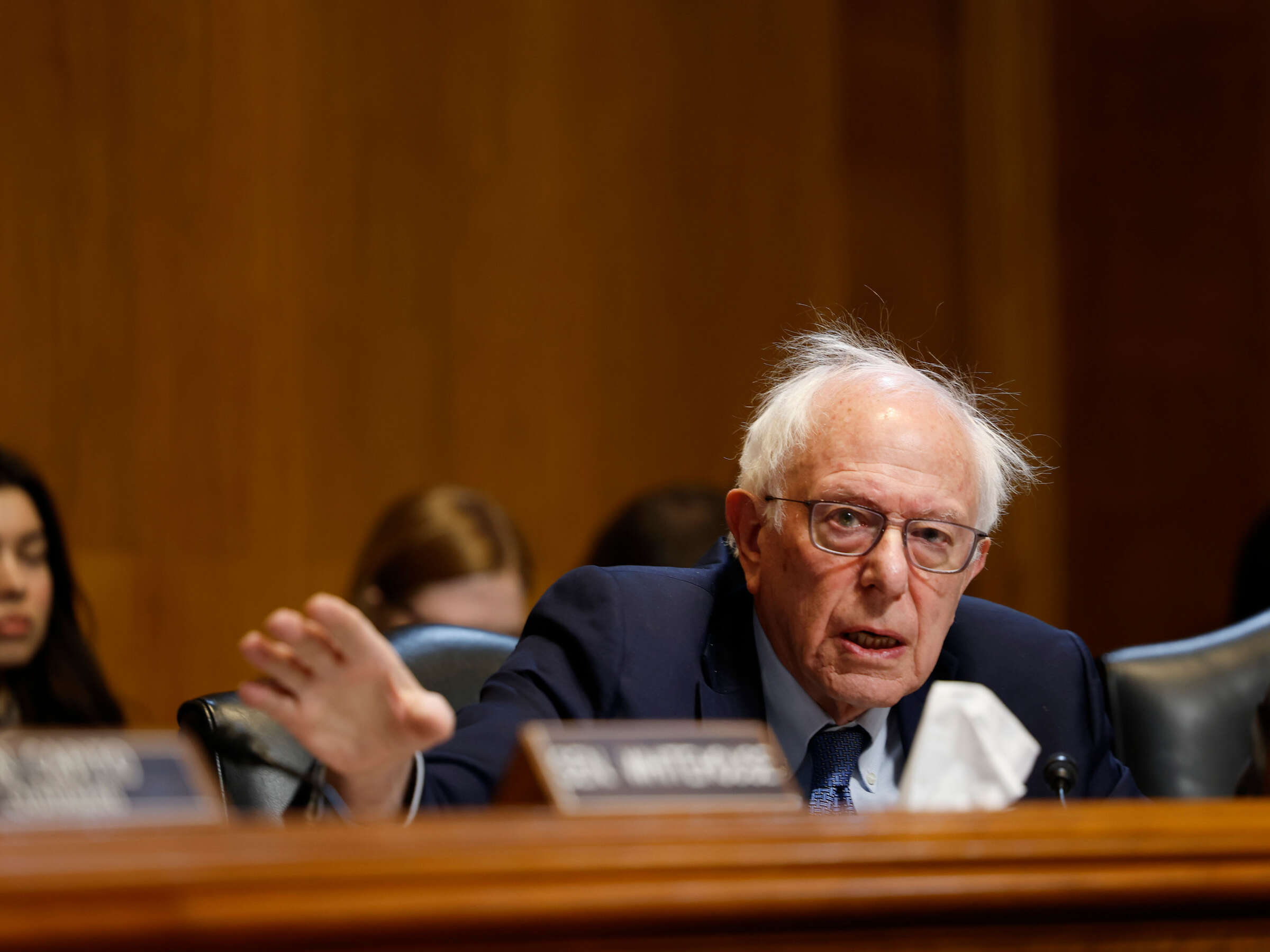 Over 20K Flock to Sanders-AOC “Fight Oligarchy” Rally in Red State Utah ...