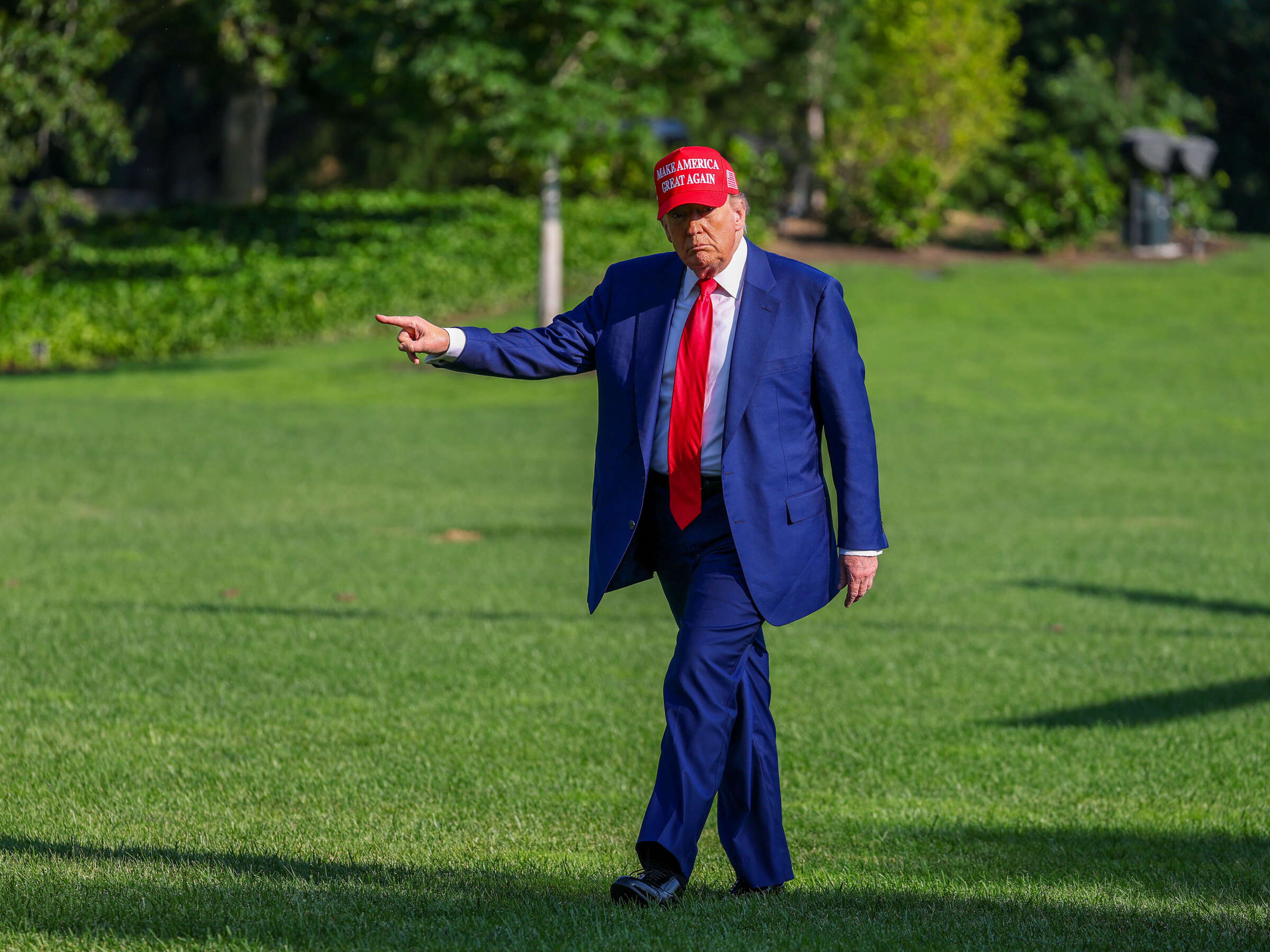 Poll: Majority of Voters View Trump as “Dictator” Who Threatens ...