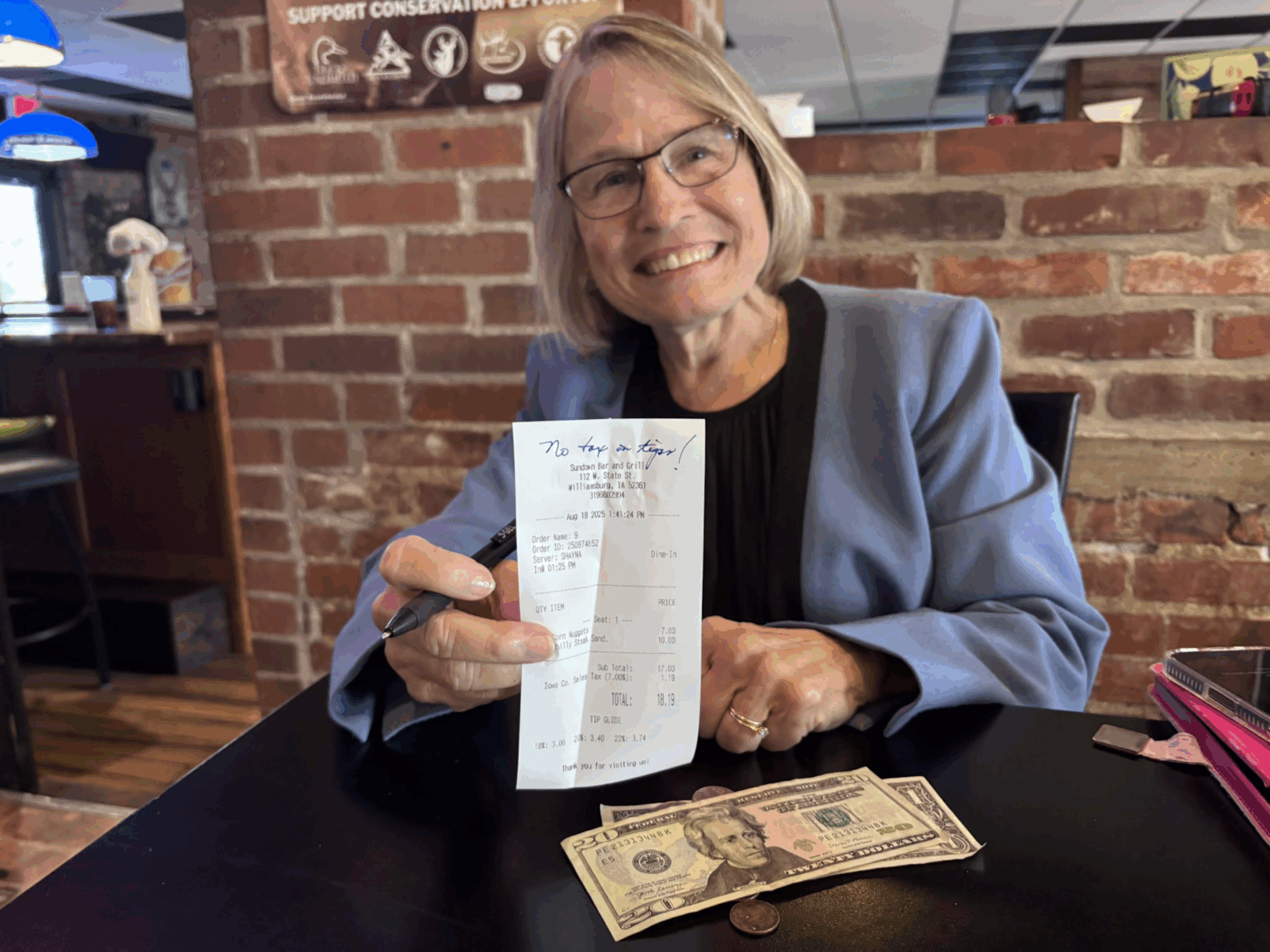 Millionaire Legislator Leaves $3 Tip in Celebration of Trump’s “No Tax ...