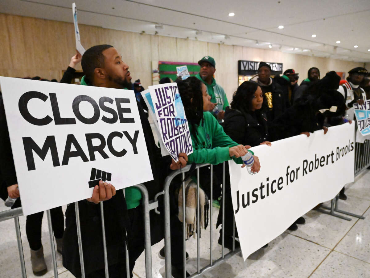 Cities Drop Most Charges Against BLM Protesters as Cops Fail to Provide ...