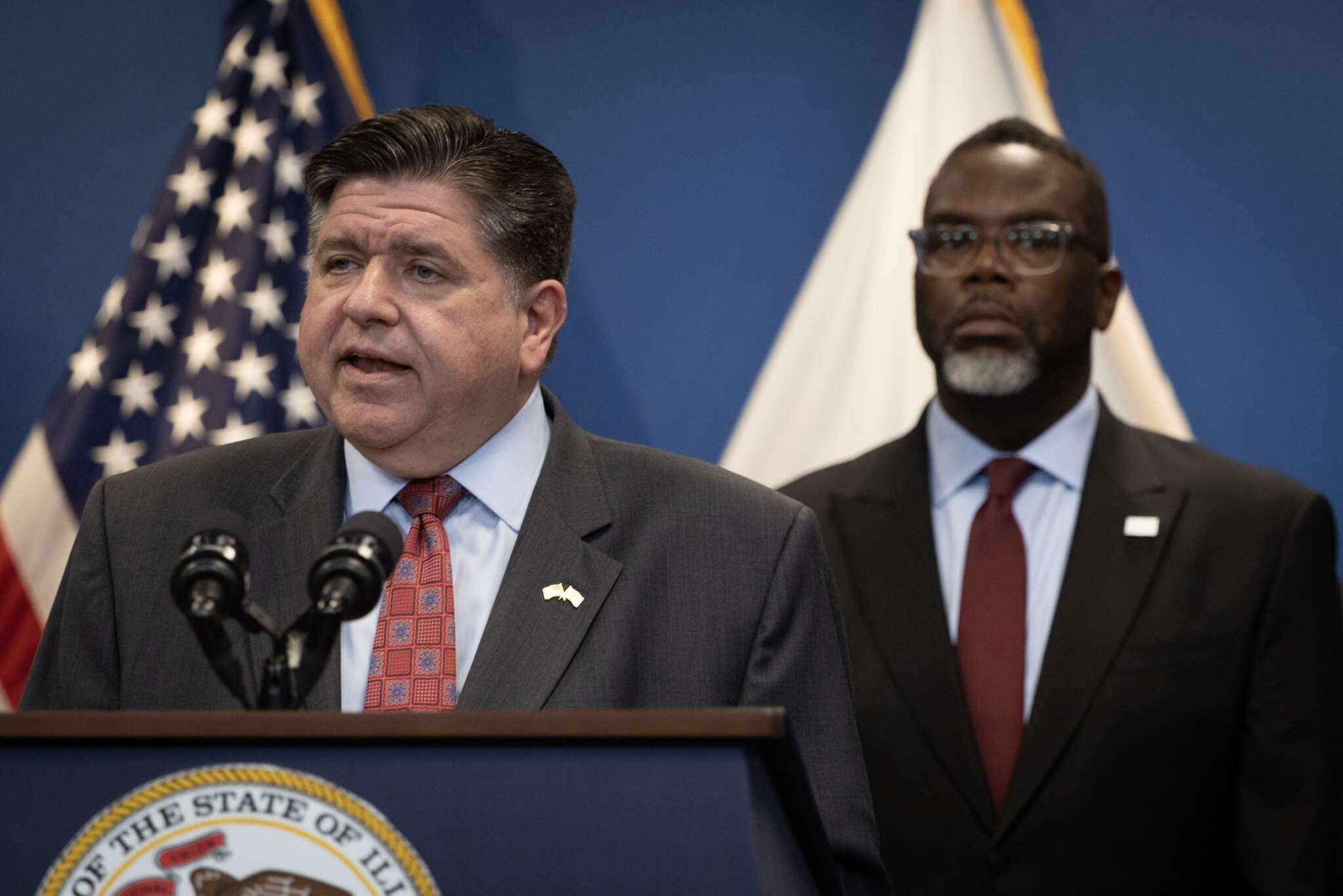 Trump Calls for Chicago Mayor, Illinois Governor to Be Put “in Jail ...