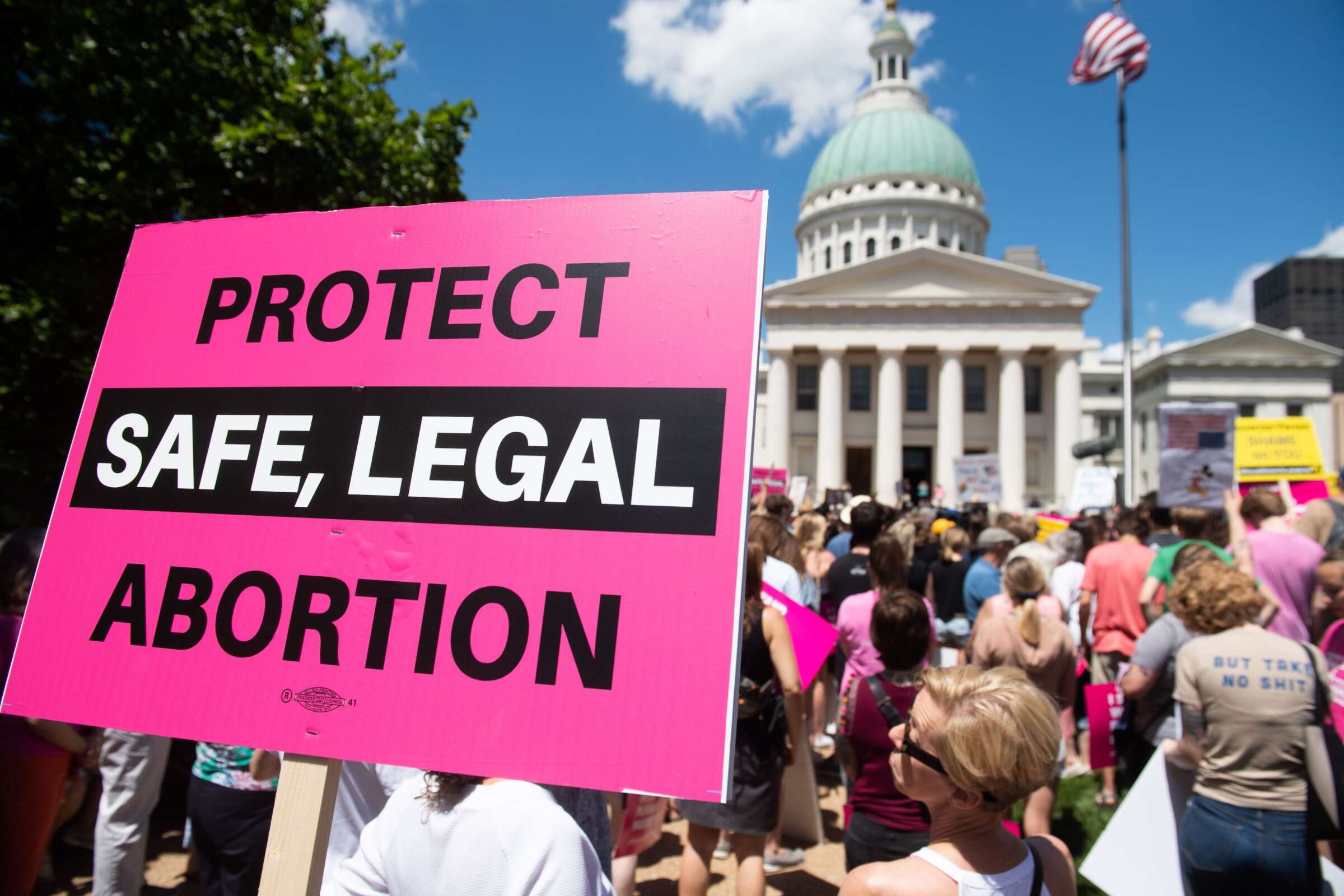 Trial Over Missouri Abortion Regulations May Affect Access Across ...