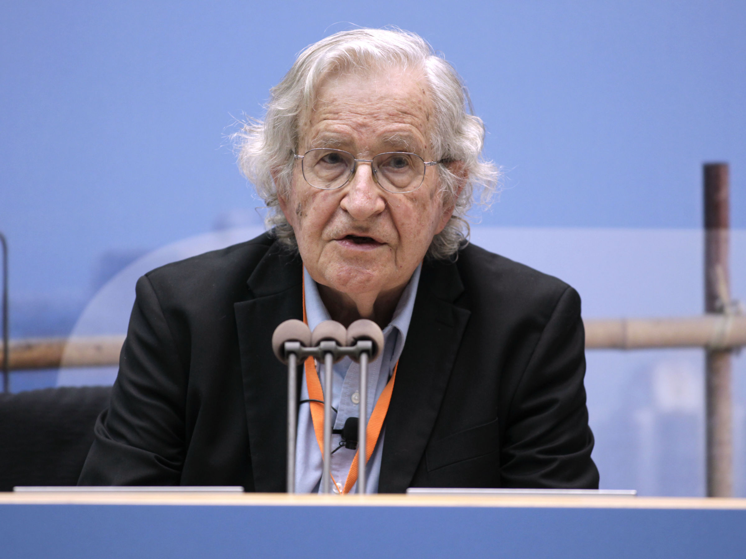 Noam Chomsky: US Is a Rogue State and Suleimani’s Assassination Confirms It