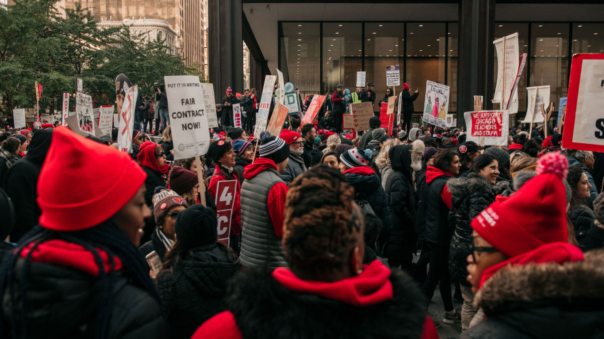 Teacher Strike Confronts Chicago’s Long History of Racial Injustice