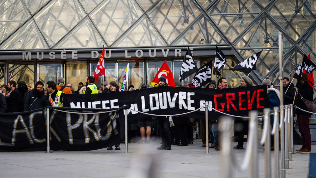 Workers Shut Down the Louvre. The French Labor Strike Is Here to Stay.