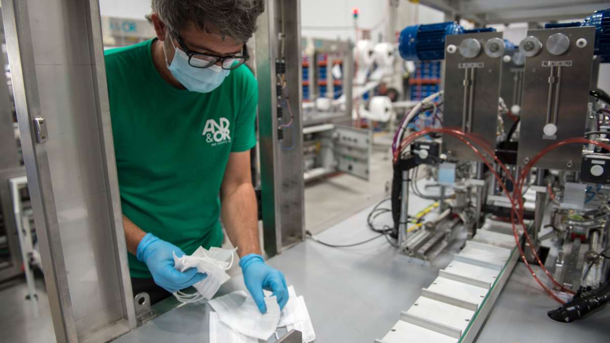 PPE Shortage Could Last Years Without Strategic Plan, Experts Warn
