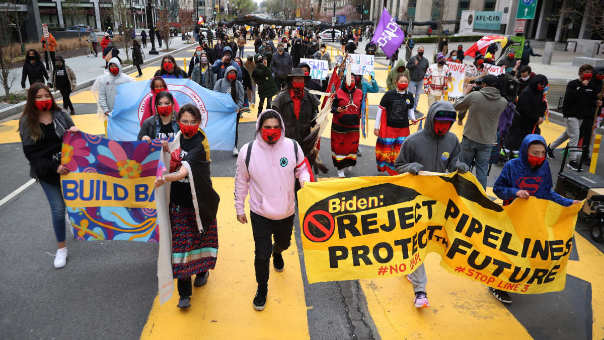 Dozens of Democrats Urge Biden to Immediately Shut Down Dakota Access ...