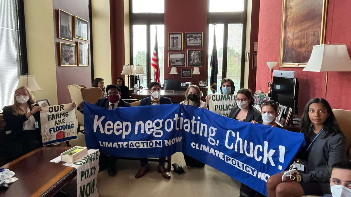 Congressional Staffers Arrested During Climate Protest in Chuck Schumer ...