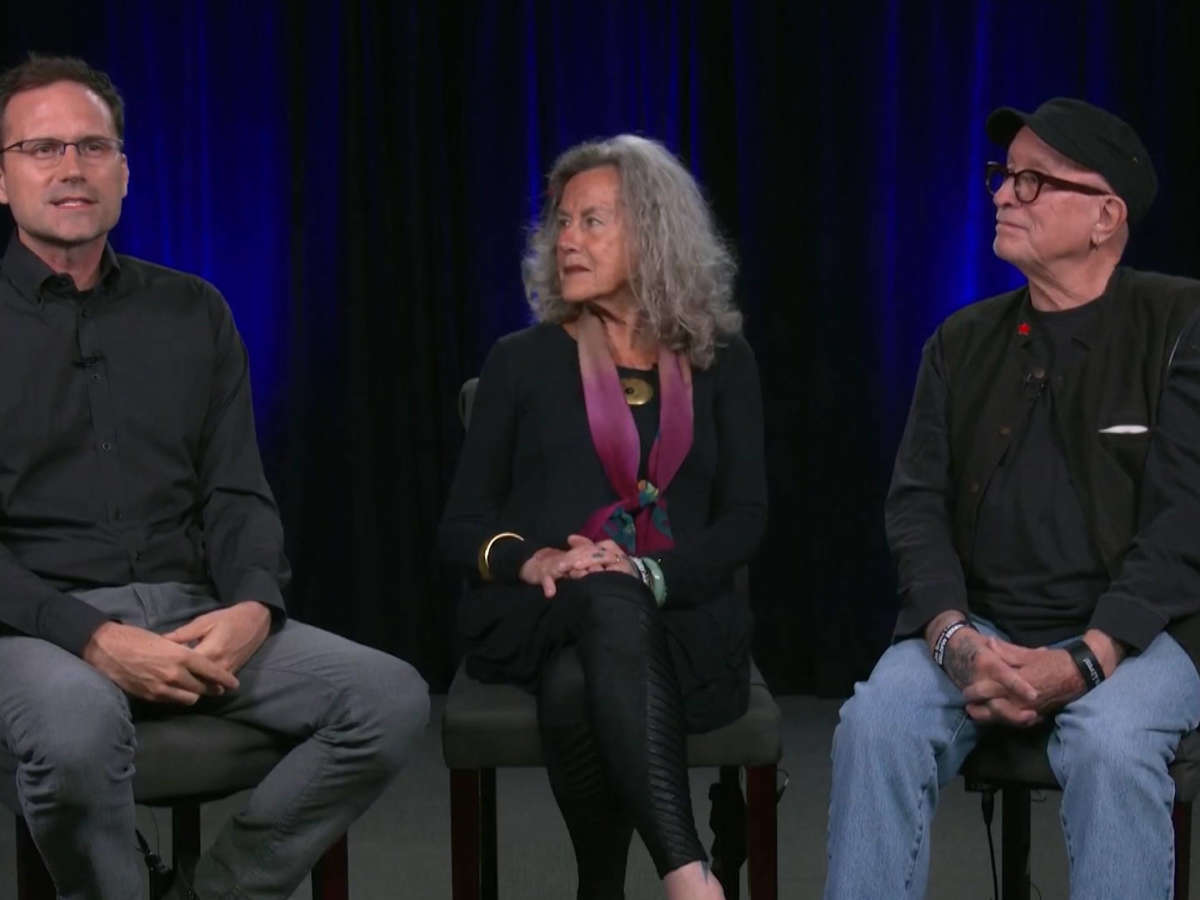 New Podcast Spotlights Bernardine Dohrn, Bill Ayers and Their Children ...