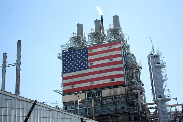 Oil Refinery Merger in California Underscores Risks of Petro-Economy ...